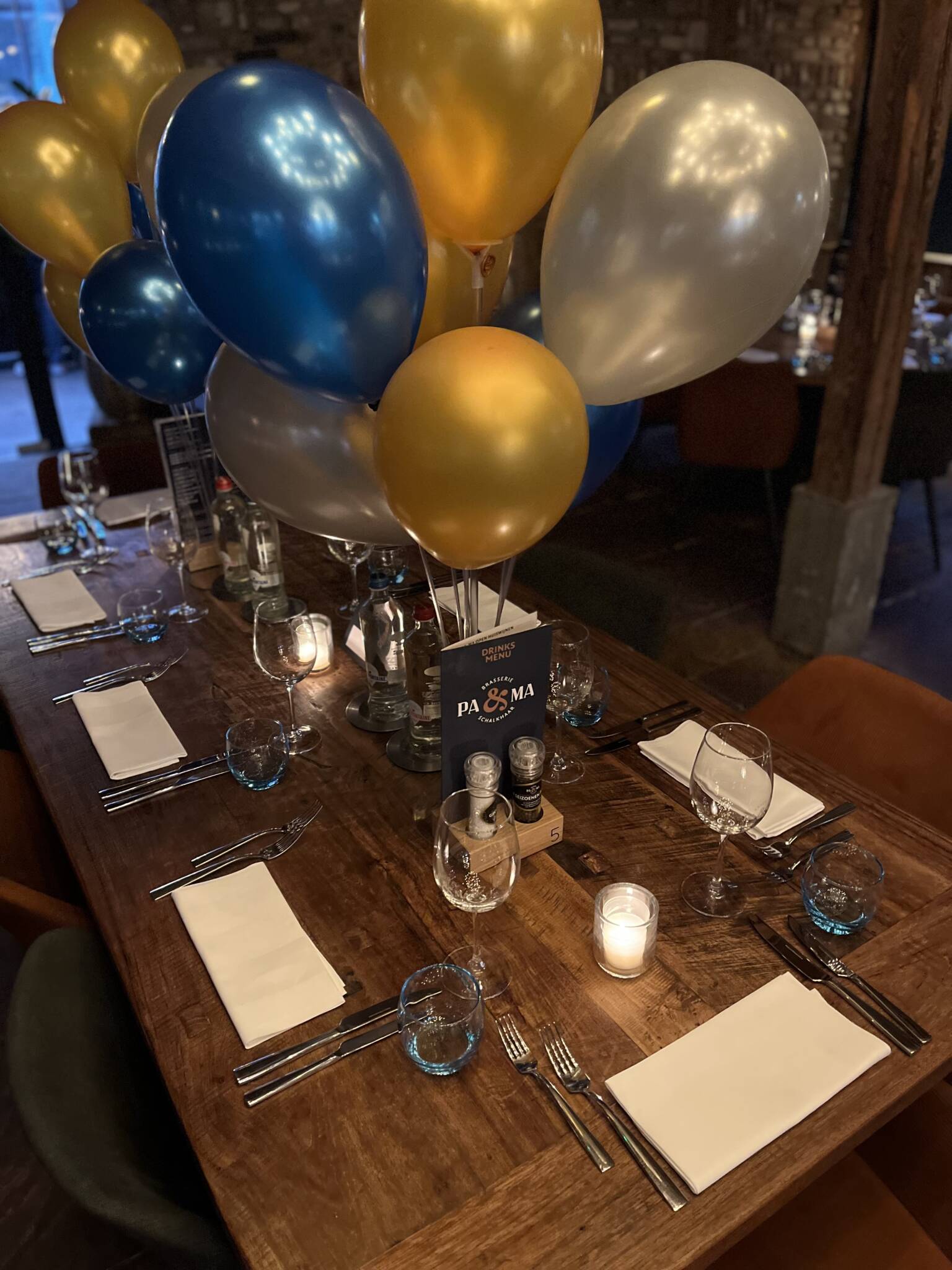 Groepen in Deventer gaan gezellig uit eten bij Eten bij Pa en Ma